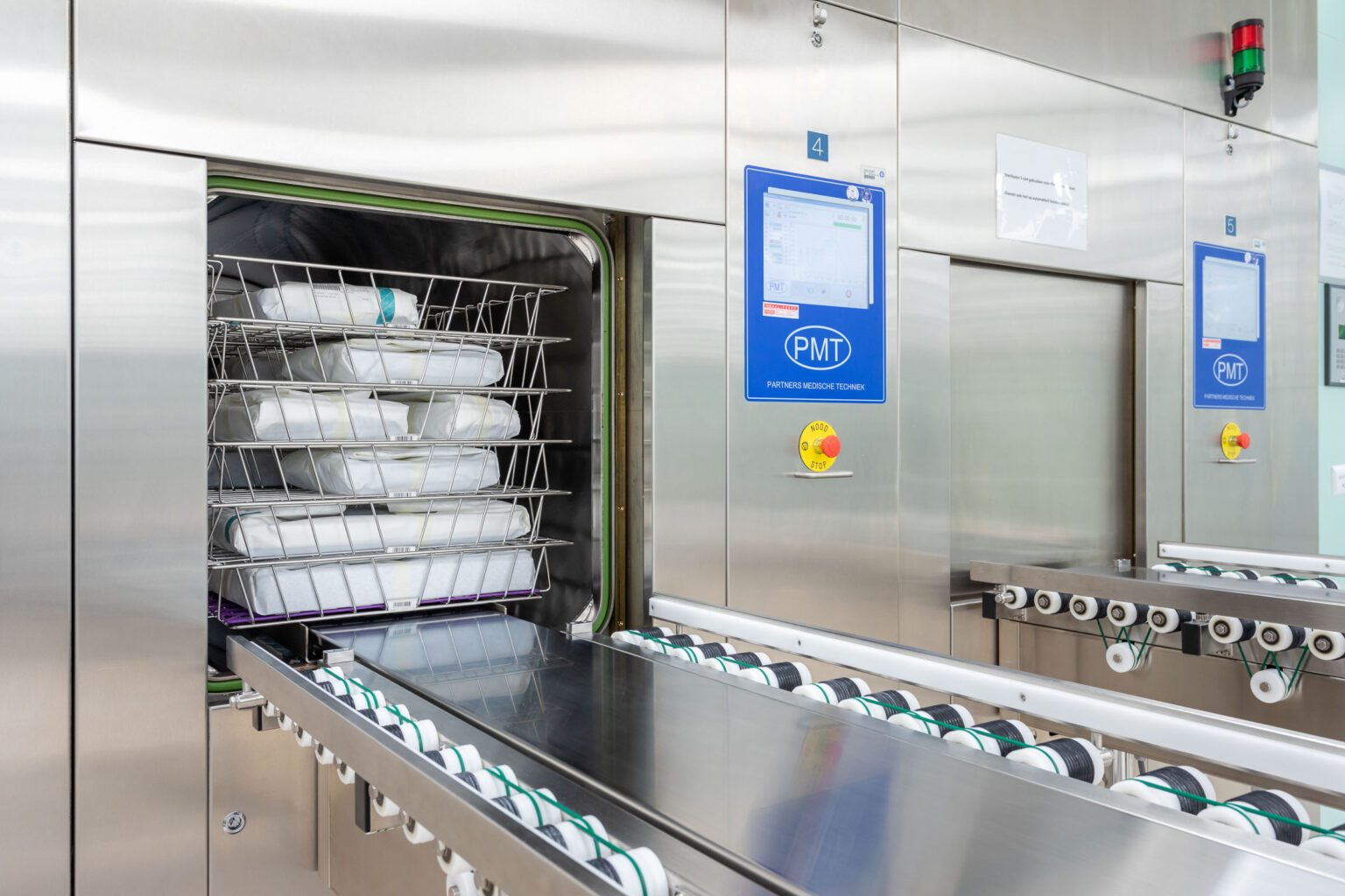 Destructie besmet afval - PMT Partners Medische Techniek